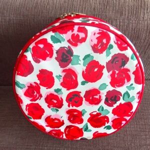 Elizabeth Arden | Accessories | Elizabeth Arden Red Door Cosmetic Case ...